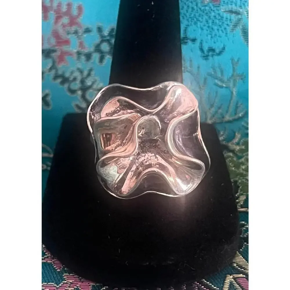 Silpada | Jewelry | Silpada Blooming Flower Ring | Poshmark